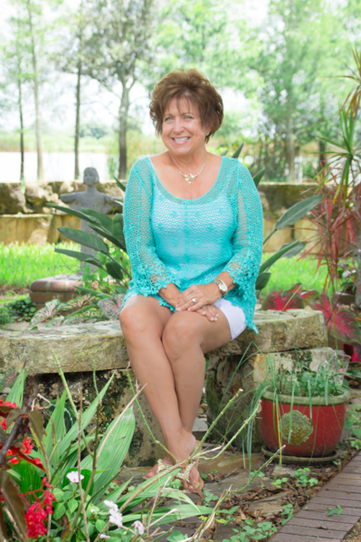 Sandra Lundy - Official Website